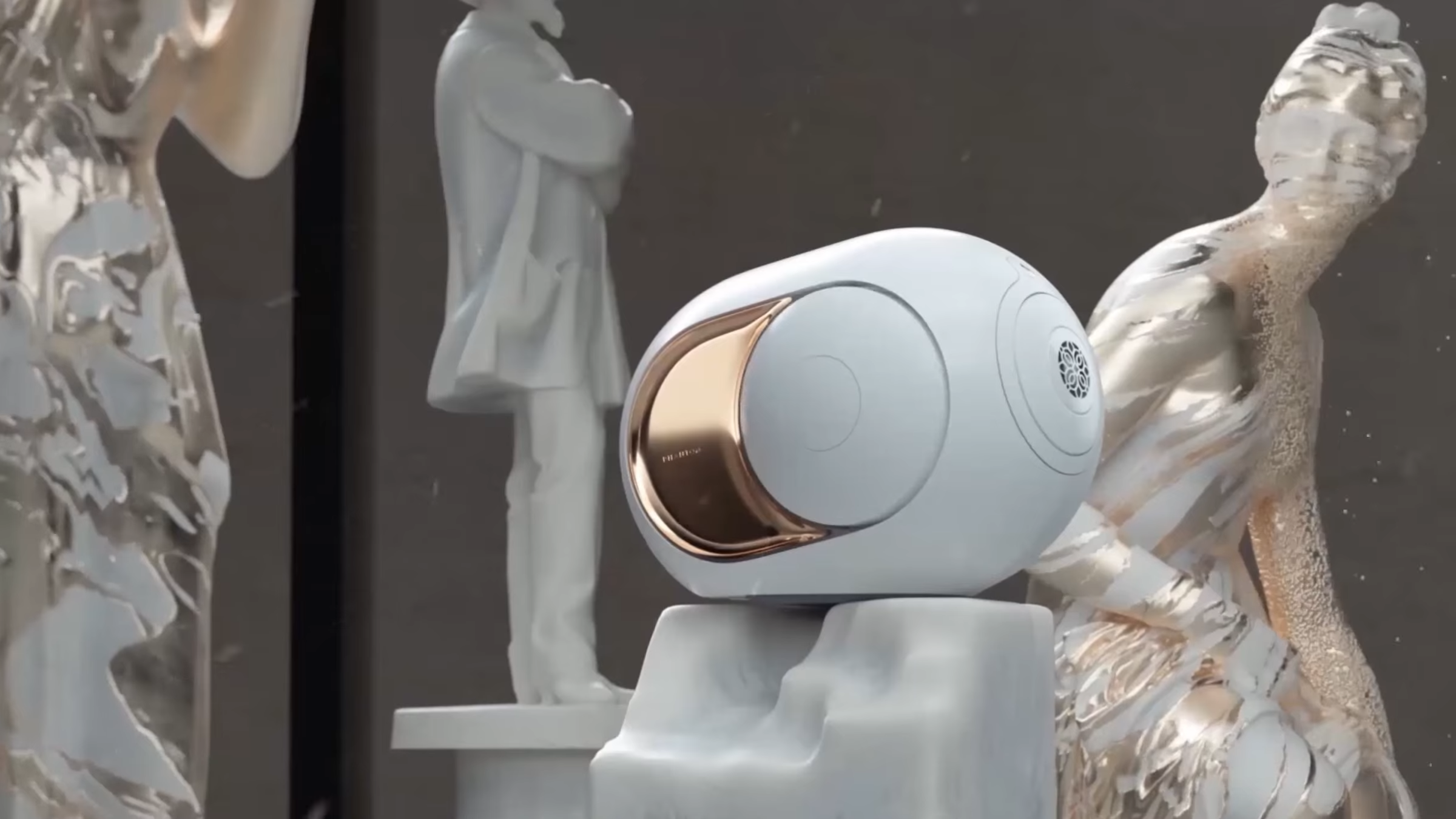 Секрет идеального звучания от Devialet: обзор колонок Phantom и наушников наушников Gemini - iSpace